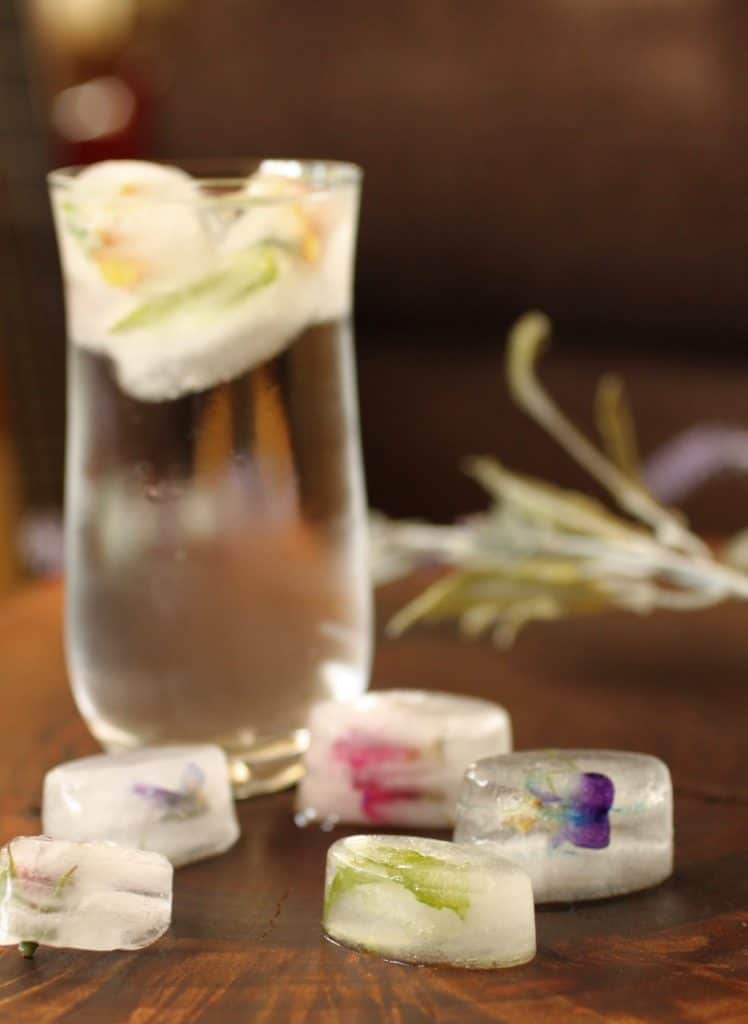 Floral ice cubes LiveBest